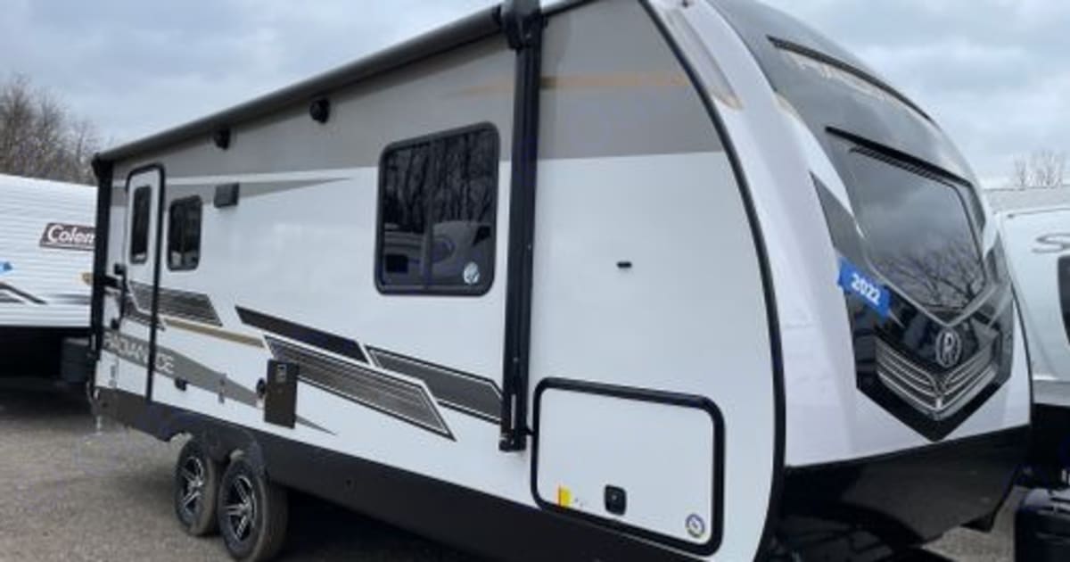 2022 Cruiser Rv Corp Radiance Travel trailer Rental in Monroe, WA ...