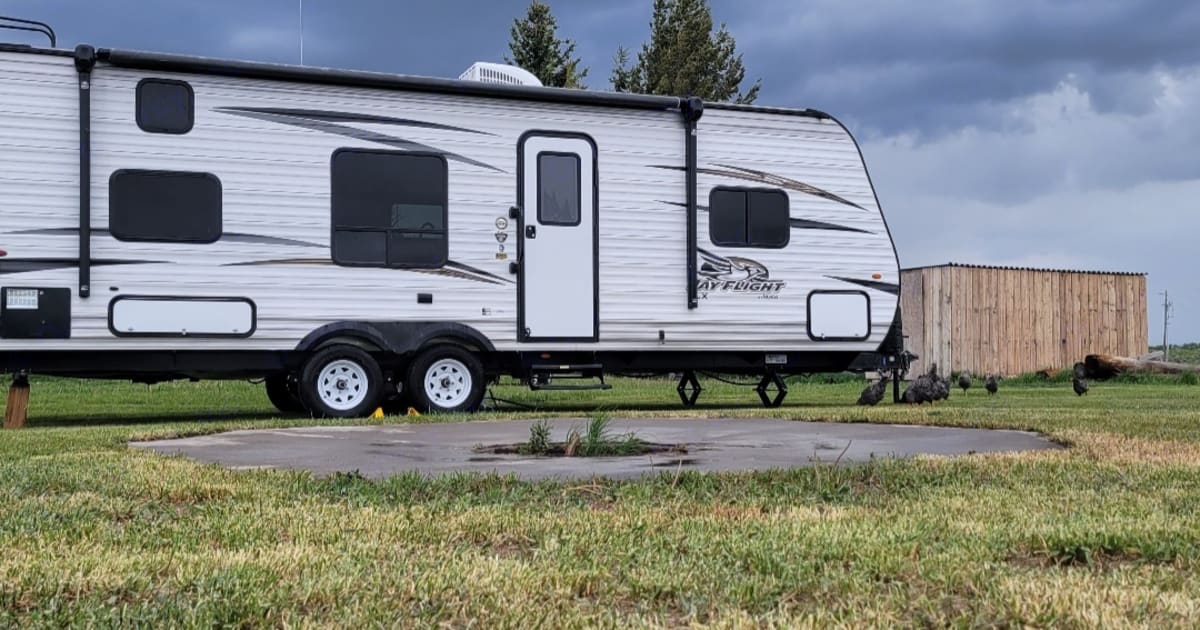2018 Jayco Jay Flight SLX Travel trailer Rental in Chester, ID | Outdoorsy