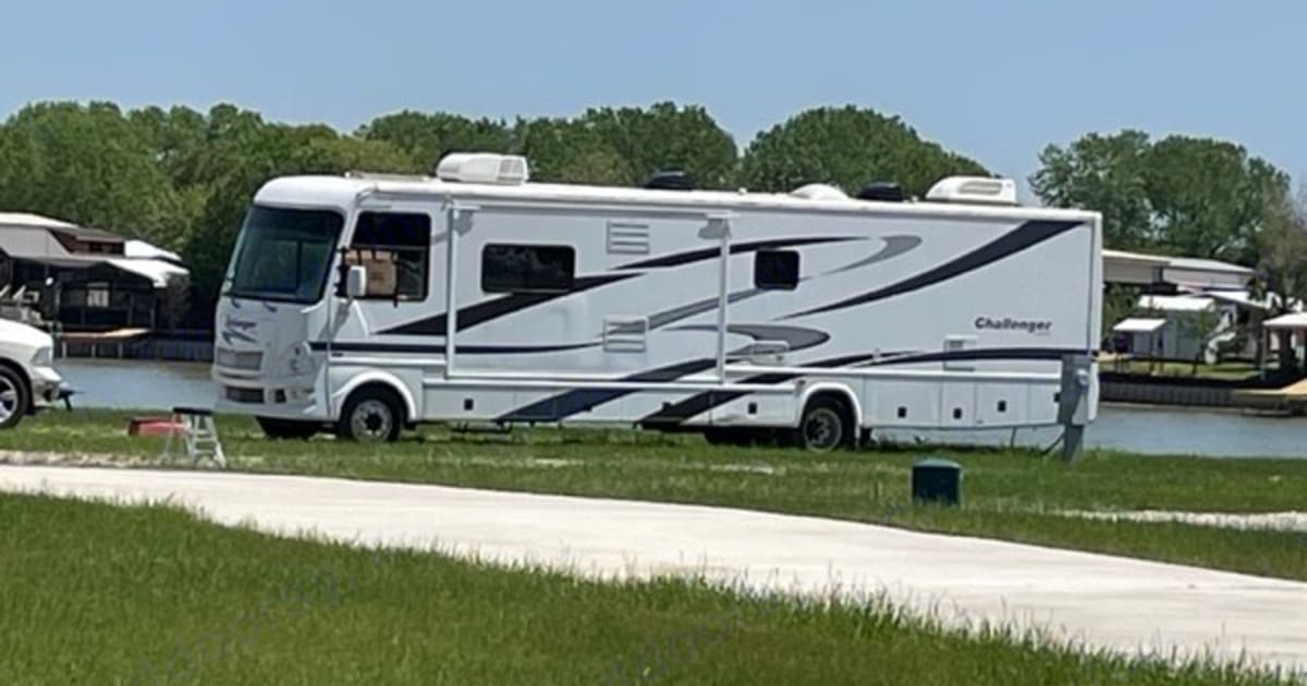 2008 Damon Corporation Challenger Class A Rental in The Colony, TX ...