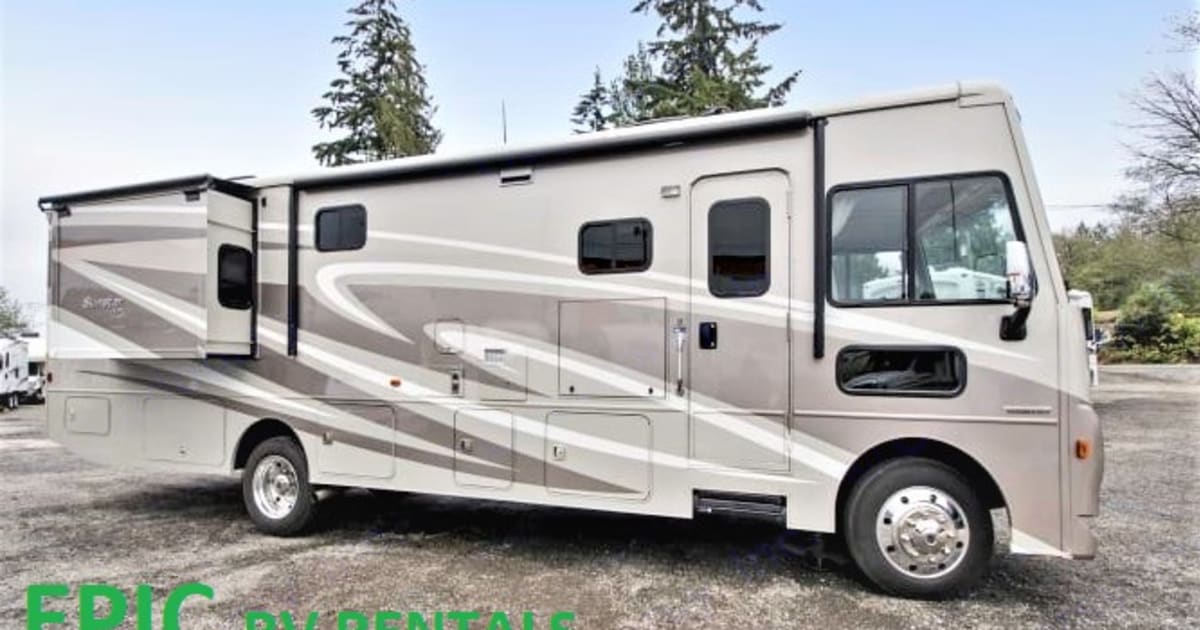 2019 Winnebago Sunstar LX35 Class A Rental in Lynnwood, WA | Outdoorsy