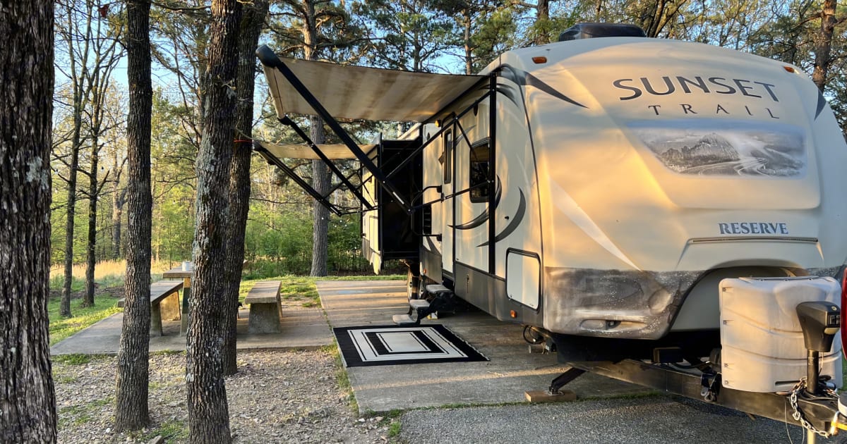 2016 Crossroads RV Sunset Trail Reserve Travel trailer Rental in ...