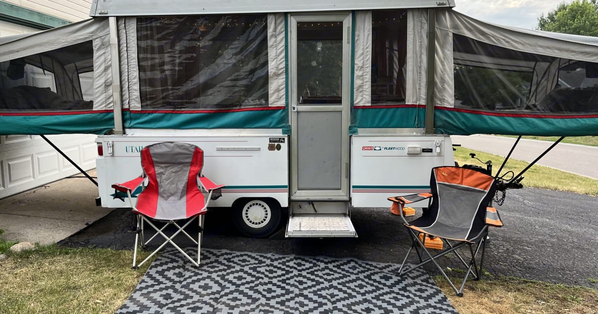1995 Coleman Americana Utah Folding trailer Rental in Maple Grove, MN ...