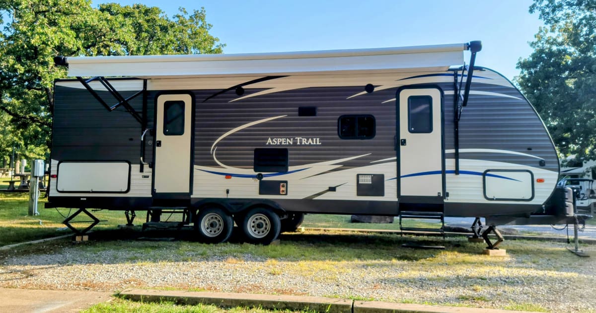 2018 Aspen Trail Aspen Trail Trailer Travel trailer Rental in Sand ...