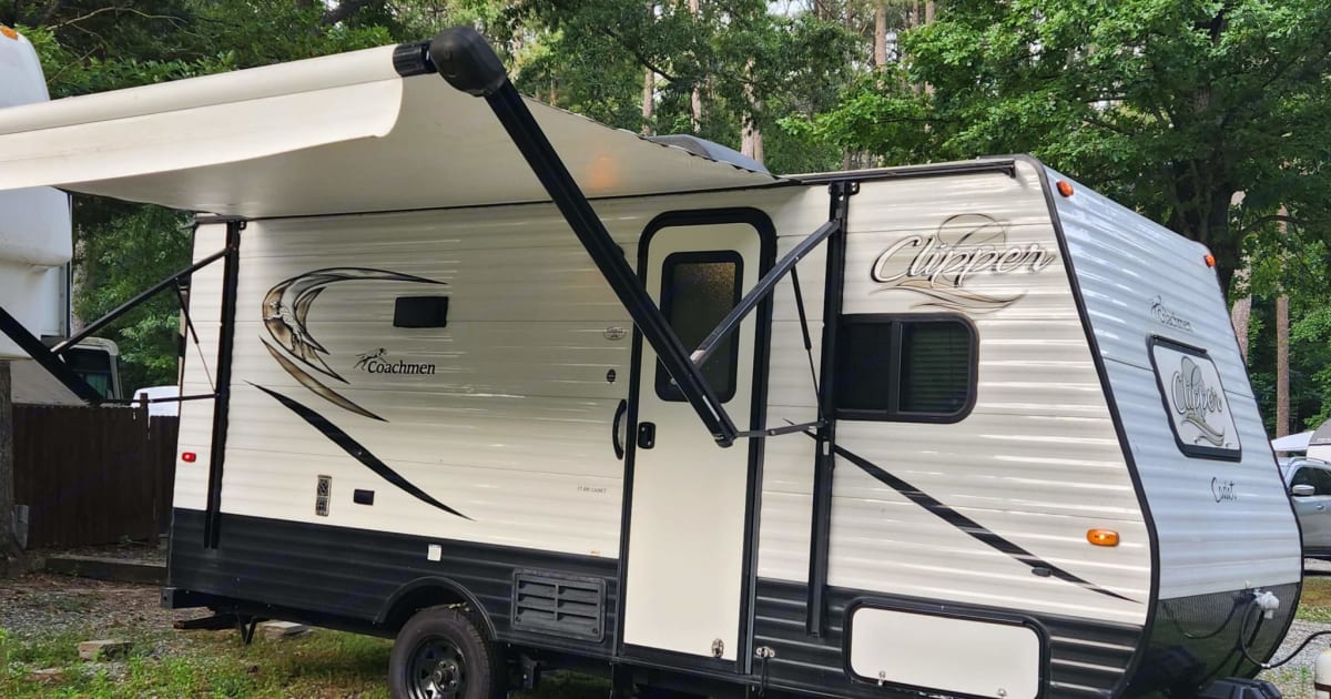 2018 Coachmen Clipper Cadet Travel trailer Rental in DURHAM, NC | Outdoorsy