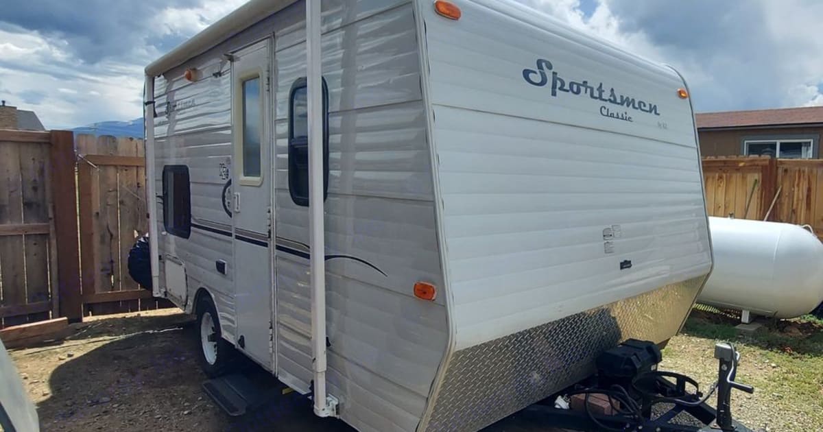 2010 KZ Sportsmen Classic 16BH Travel trailer Rental in Poncha Springs ...