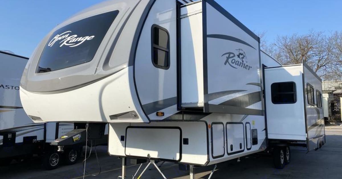 2022 Highland Ridge RV Open Range Roamer Fifth-wheel Rental in O'Fallon ...