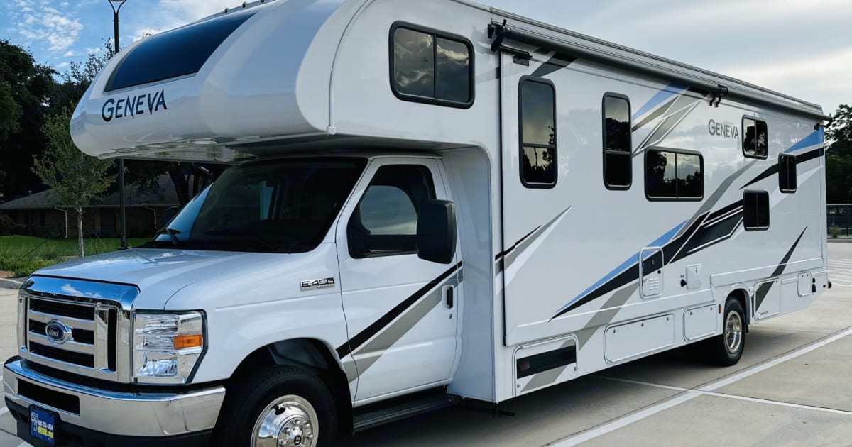 2023 Thor Geneva Class C Rental in Arlington, TX | Outdoorsy