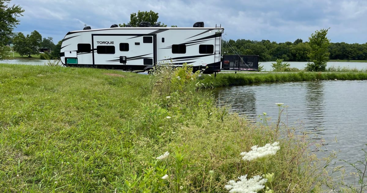 2021 Heartland Torque Toy hauler Rental in Georgetown, KY | Outdoorsy