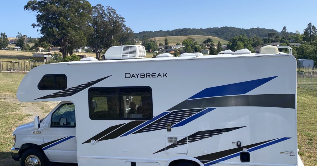 2019 Thor Daybreak Class C Rental in Petaluma, CA | Outdoorsy