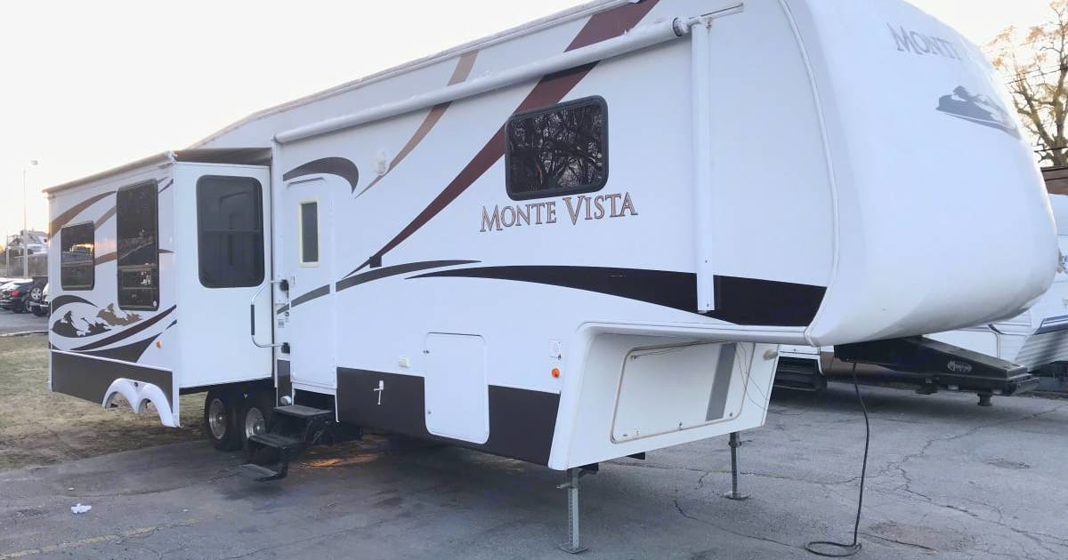 2008 Monte Vista Monte Vista Fifth Wheel Fifth-wheel Rental in Leeds ...