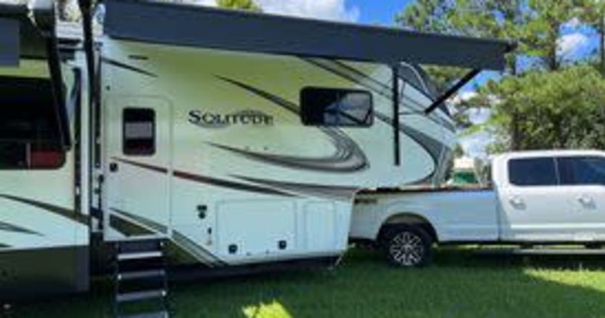 2023 Grand Design Solitude S-Class Fifth-wheel Rental in New Market, AL ...