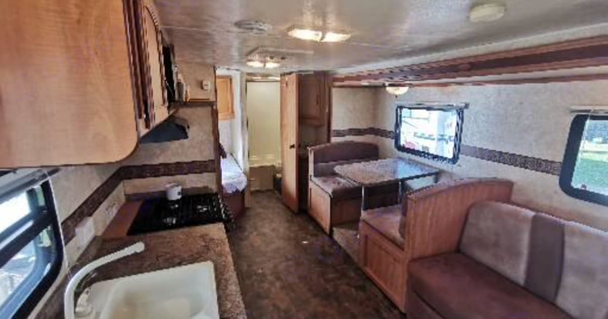 2012 Gulf Stream Ameri-Lite Travel trailer Rental in Chattanooga, TN | Outdoorsy