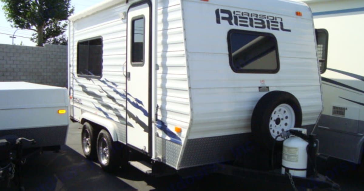 2006 Carson Trailer Rebel 14 Toyhauler Toy hauler Rental in Brea, CA ...