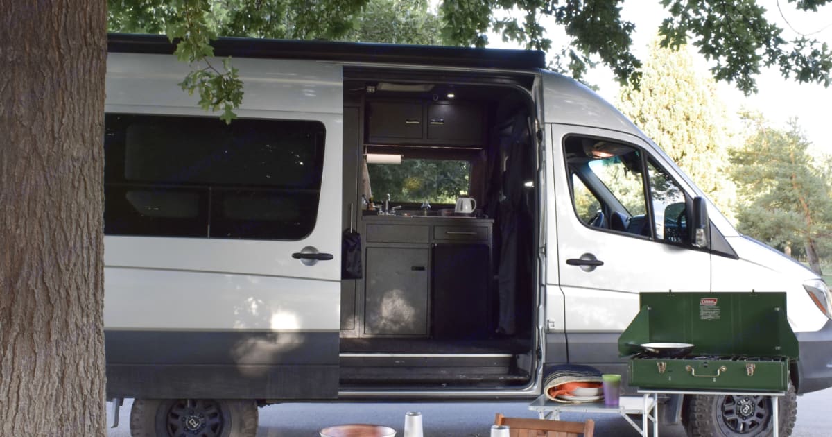 2017 Mercedes Sprinter 2500, 4x4 Class B Rental in Watsonville, CA ...