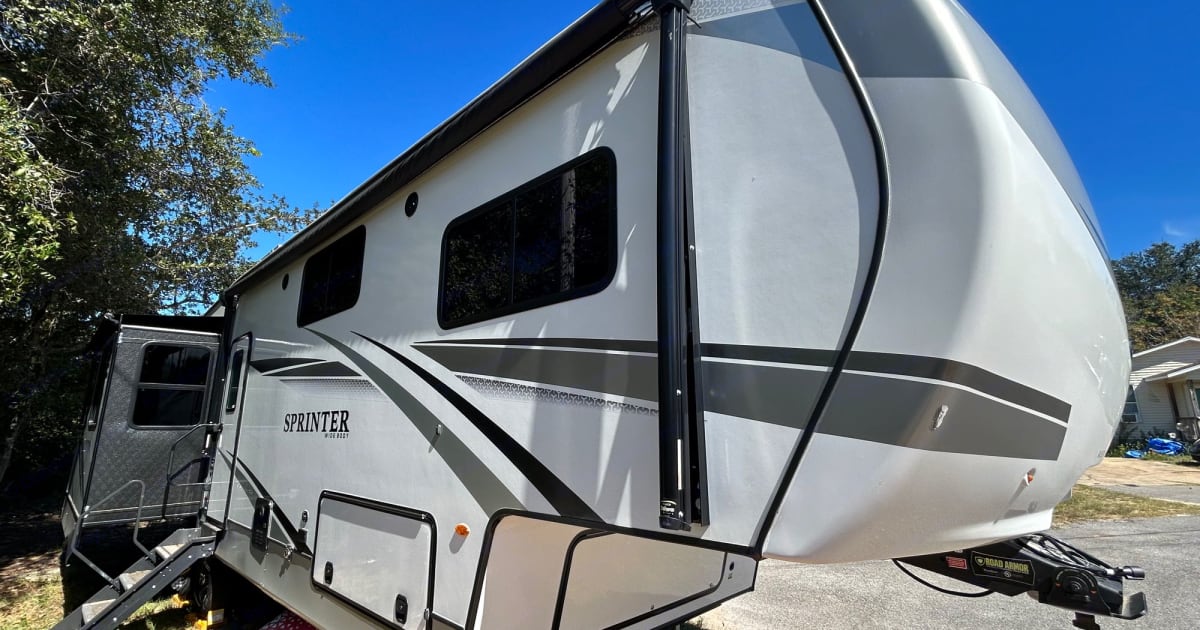 2023 Keystone RV Sprinter Fifth-wheel Rental in NAVARRE, FL | Outdoorsy