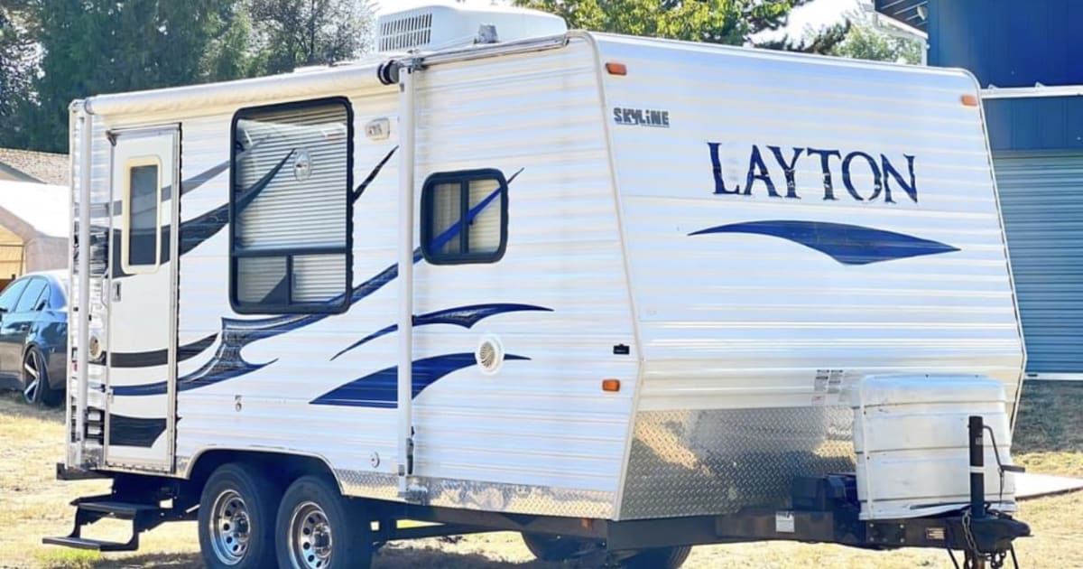 2008 Layton Limited Travel trailer Rental in Dupont, WA | Outdoorsy