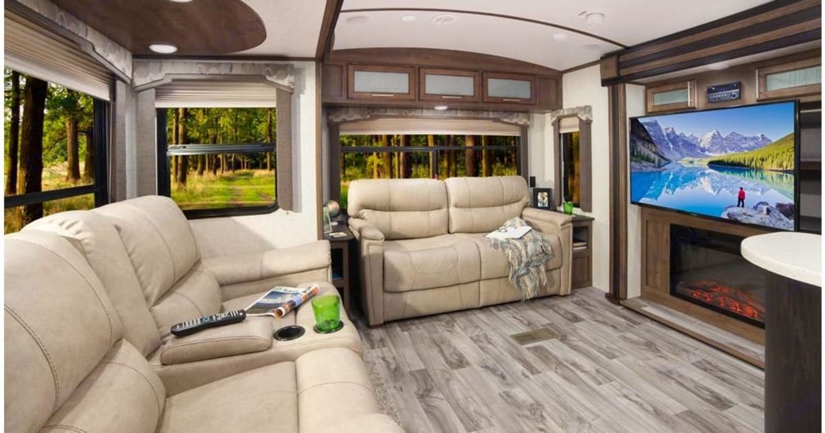 2018 Keystone RV Cougar X-Lite Travel trailer Rental in Goodells, MI ...