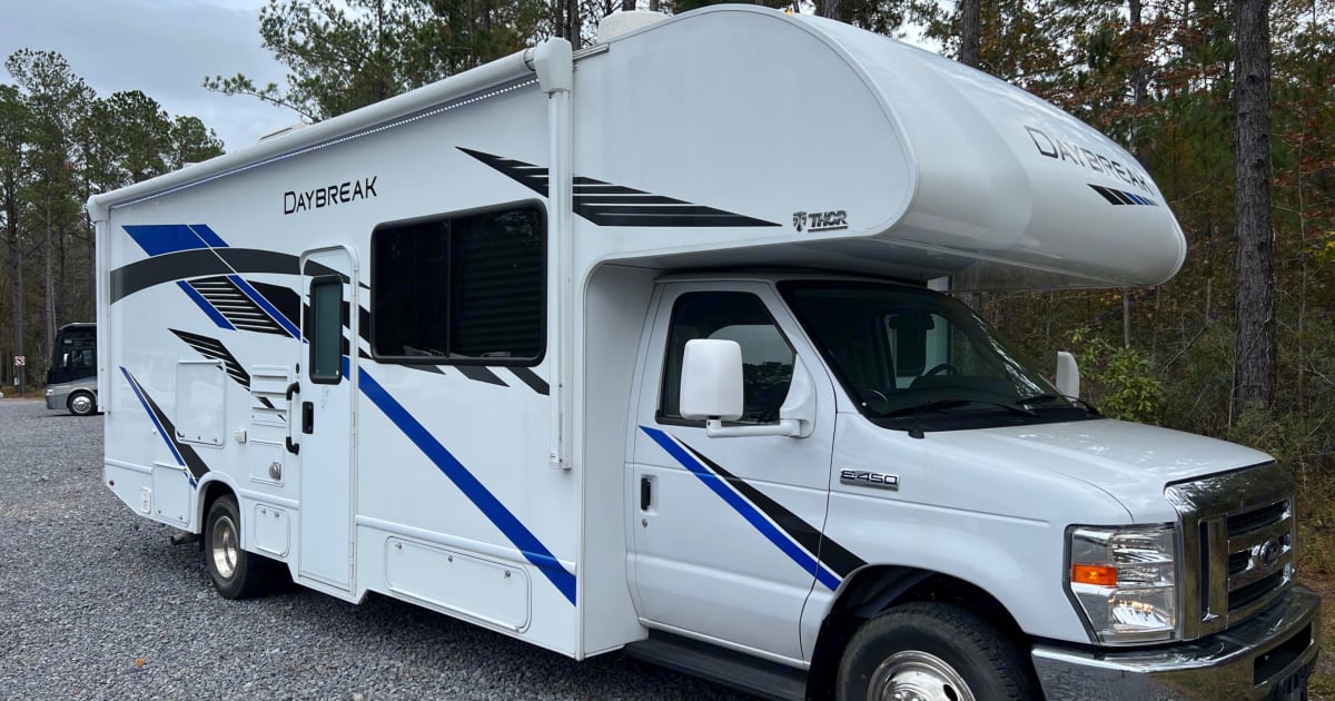 2020 Thor Daybreak Class C Rental in Awendaw, SC | Outdoorsy