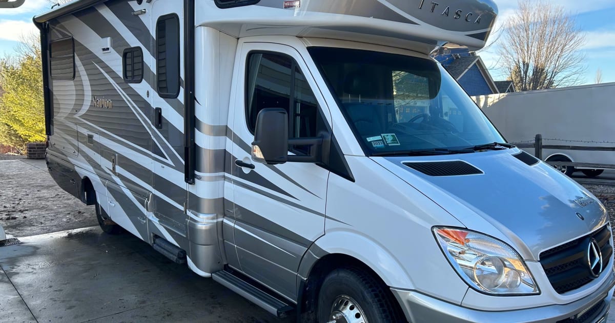 2014 Itasca Navion Class C Rental in Elko New Market, MN | Outdoorsy