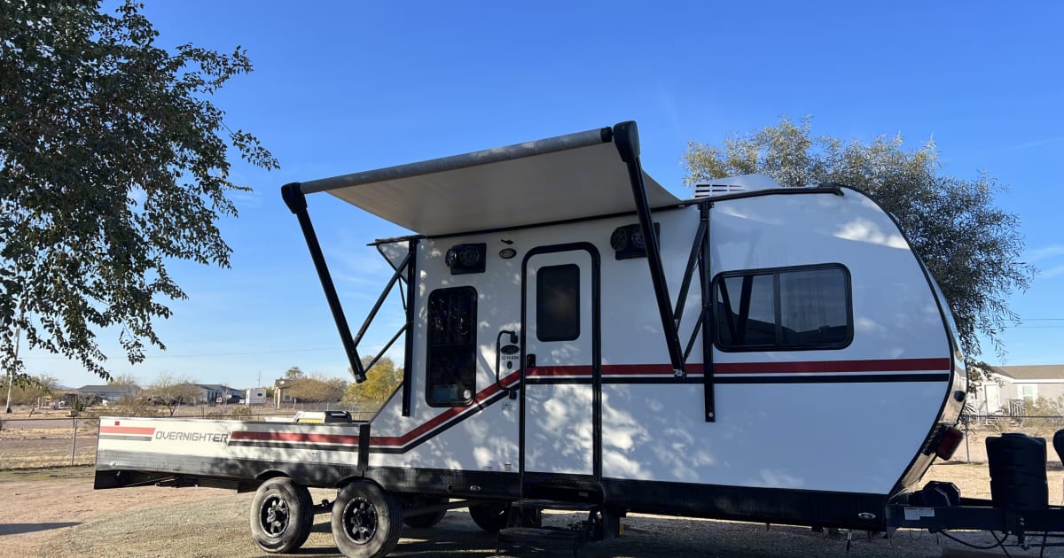 2023 Genesis Supreme Rv 12-14.6 RK Toy hauler Rental in Surprise, AZ ...