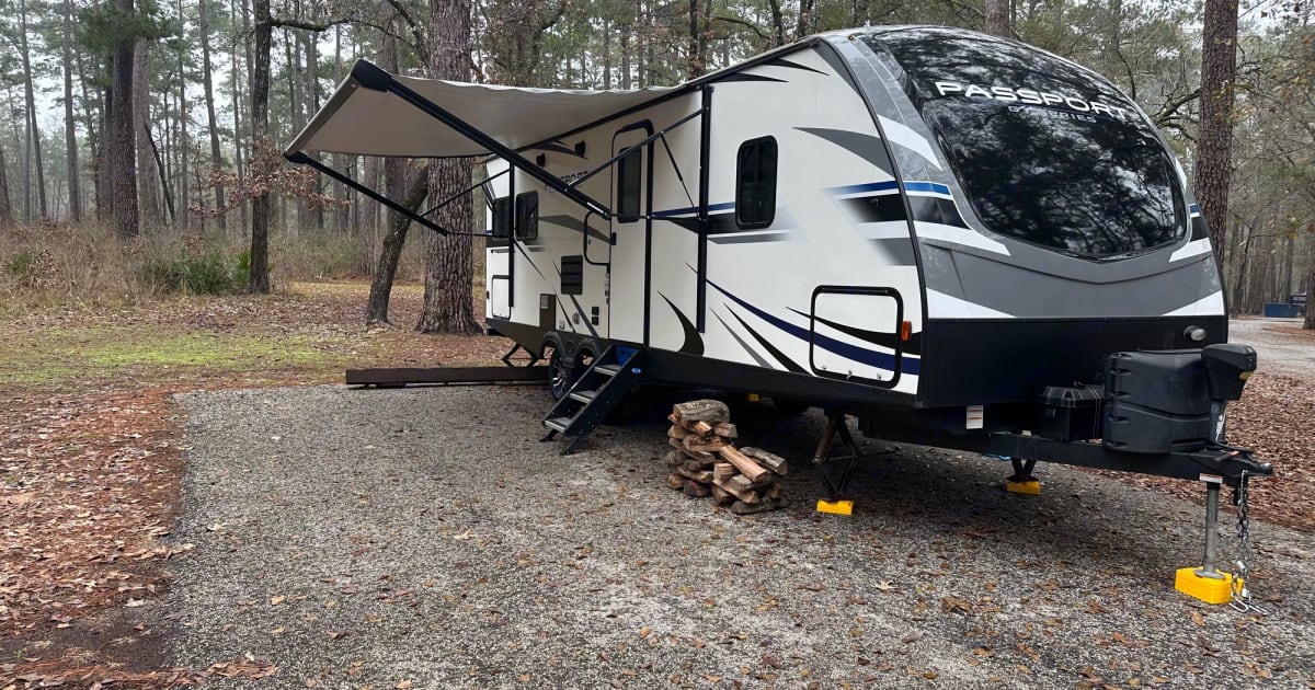 2019 Keystone RV Passport Grand Touring Travel trailer Rental in Willis ...