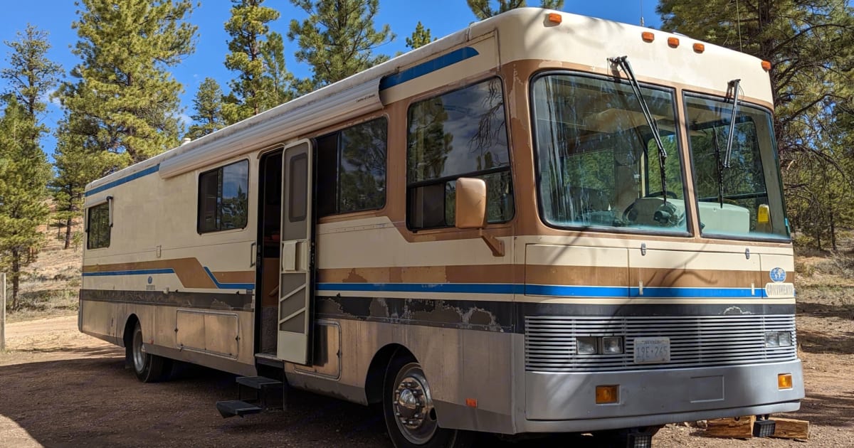 1993 Safari Continental Class A Rental in Reno, NV | Outdoorsy