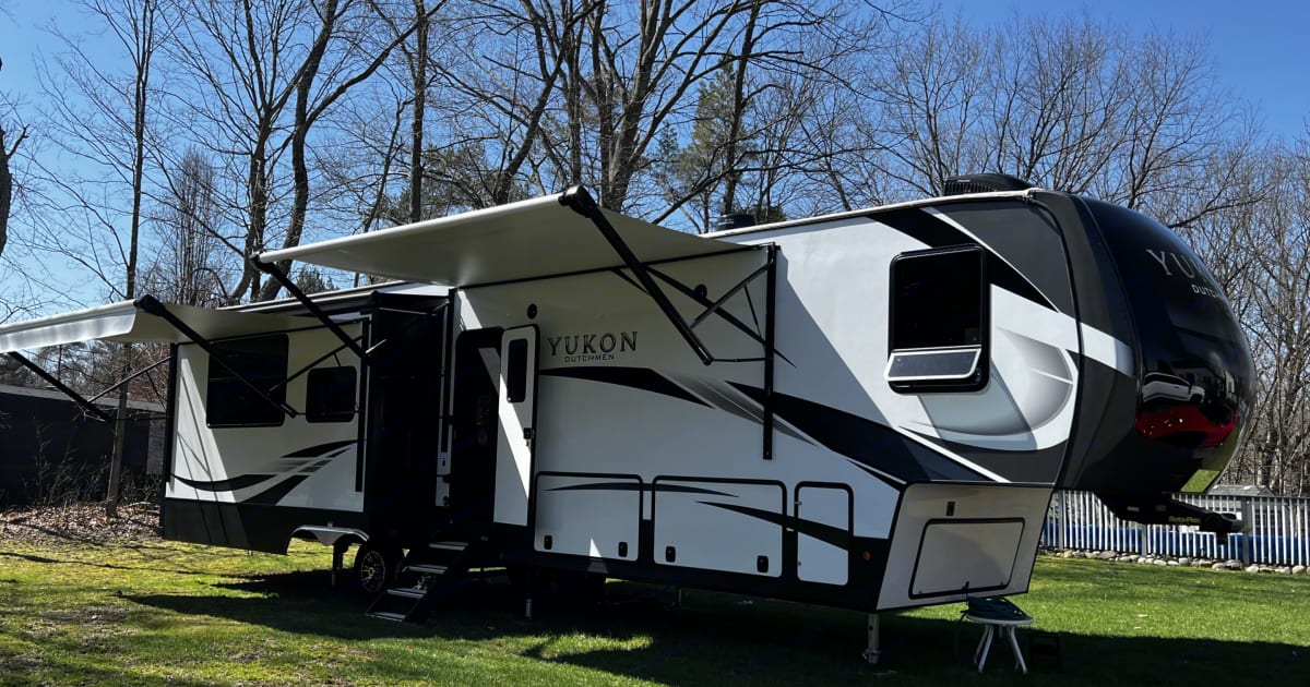 2023 Keystone Dutchman Yukon Fifth-wheel Rental in Somers, CT | Outdoorsy