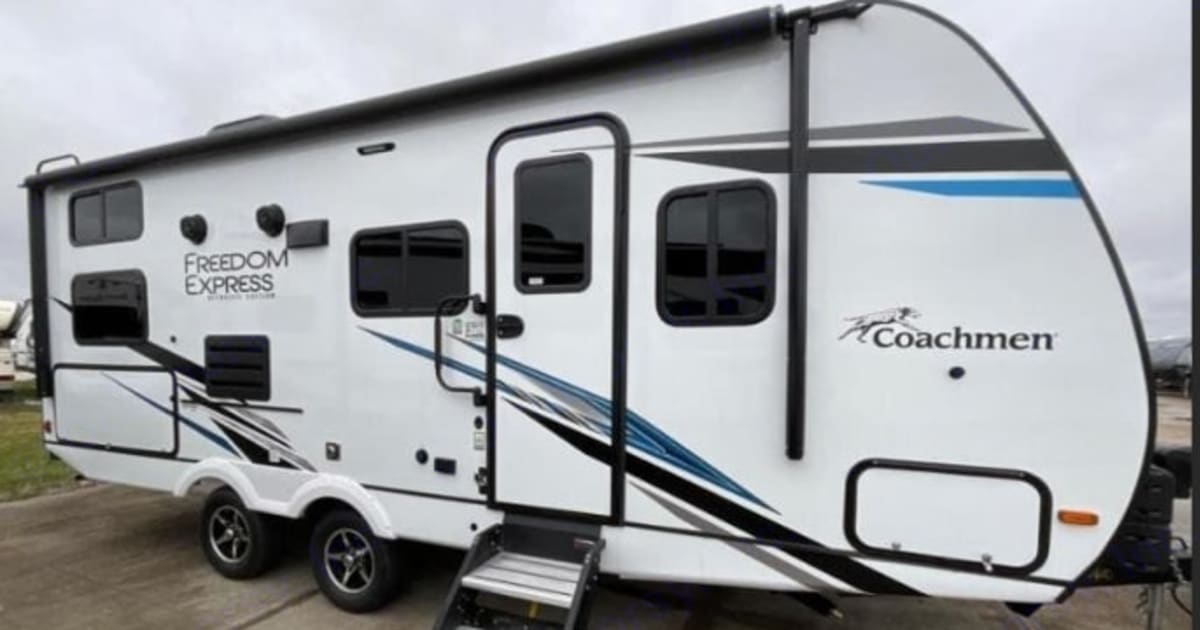 2022 Coachmen Freedom Express Ultra Lite 238BHS Travel trailer Rental ...