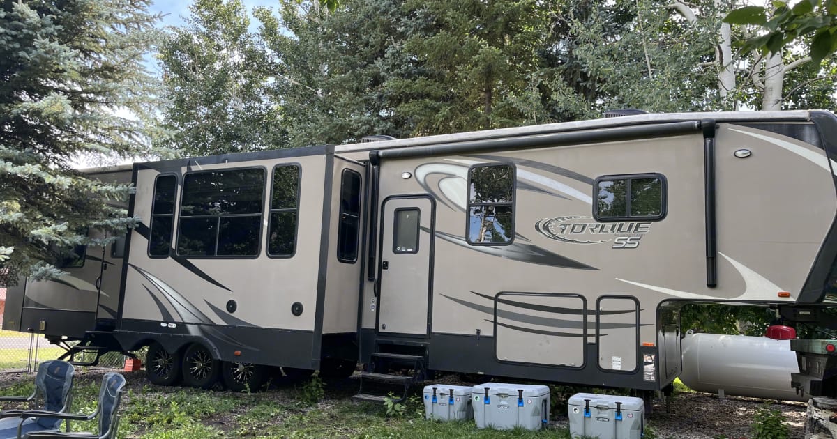 2014 Heartland Torque Toy hauler Rental in Washington, UT | Outdoorsy