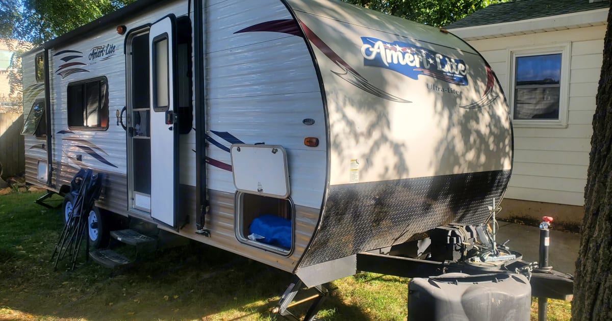 2015 Gulf Stream Ameri-Lite Travel trailer Rental in GRAND RAPIDS, MI | Outdoorsy