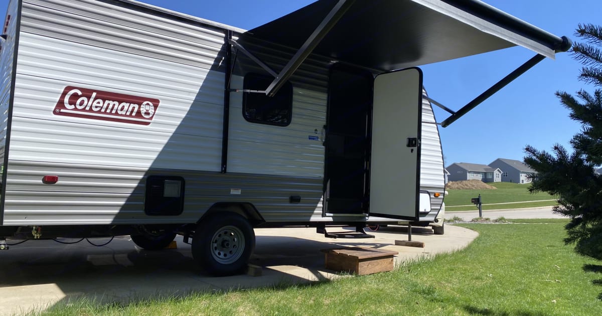 2024 Keystone RV Coleman lantern 17b Travel trailer Rental in Oakfield ...