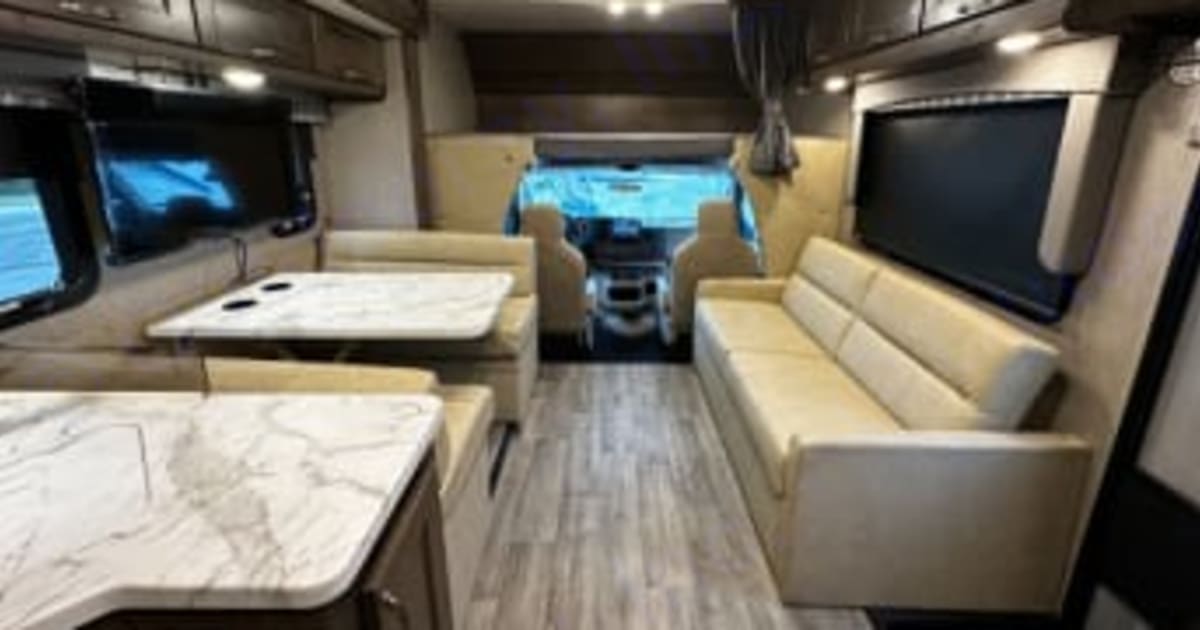2023 Nexus RV Phantom Motorhome Rental in Orange Park, FL | Outdoorsy