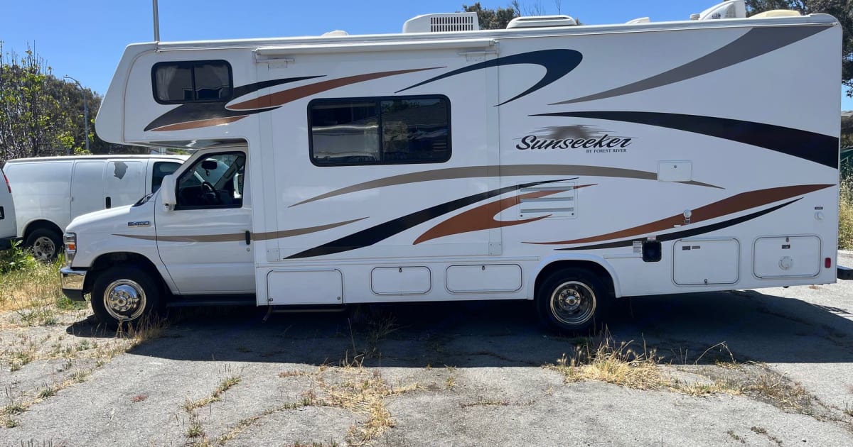 2010 FORD F450 Class C Rental in San Bruno, CA | Outdoorsy