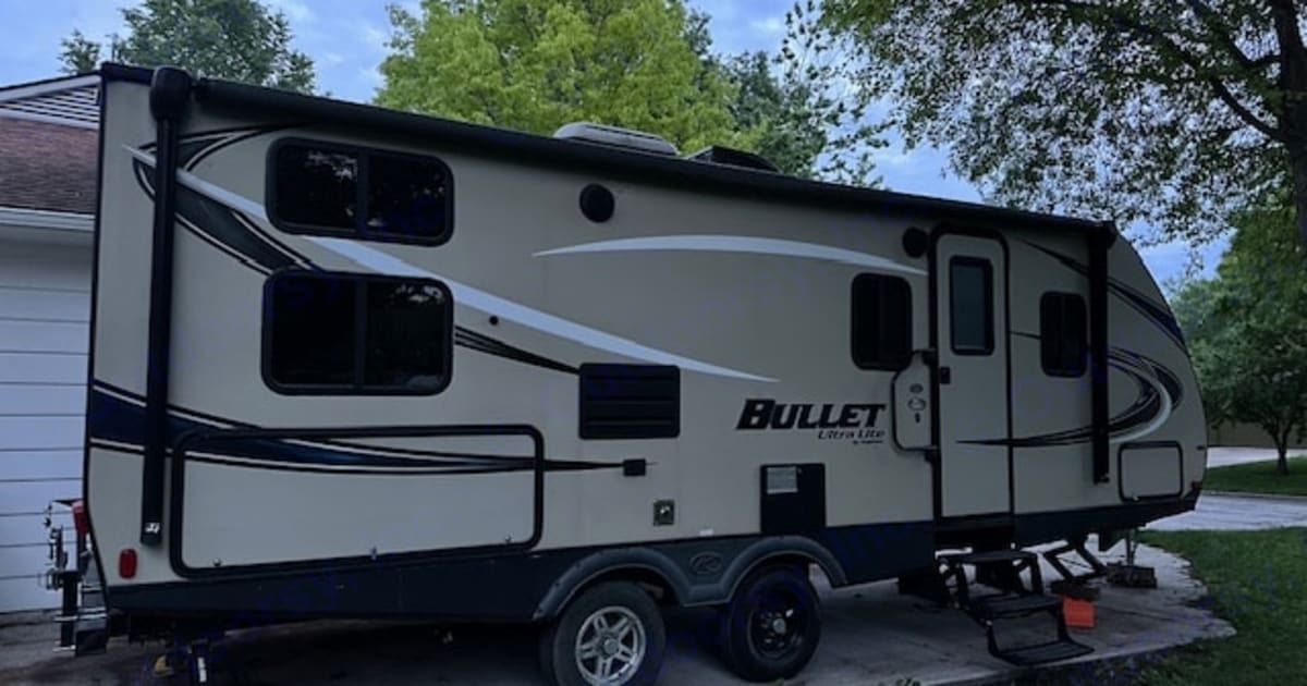 2017 Keystone RV Bullet Ultra Lite Travel trailer Rental in Lawrence ...