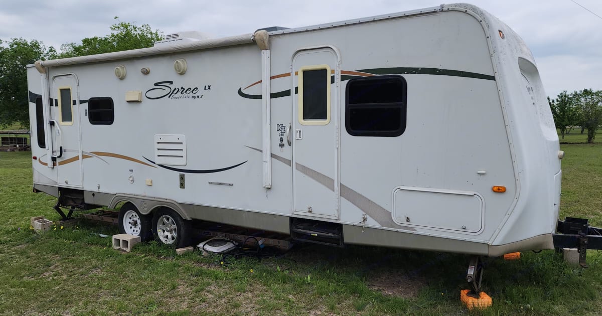 2010 KZ Spree Travel trailer Rental in New Braunfels, TX | Outdoorsy
