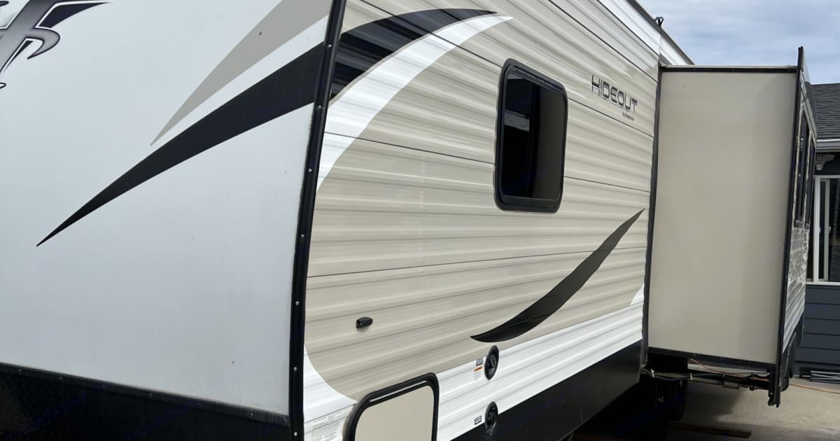 2020 Keystone RV Hideout Luxury Travel trailer Rental in Kalispell, MT ...