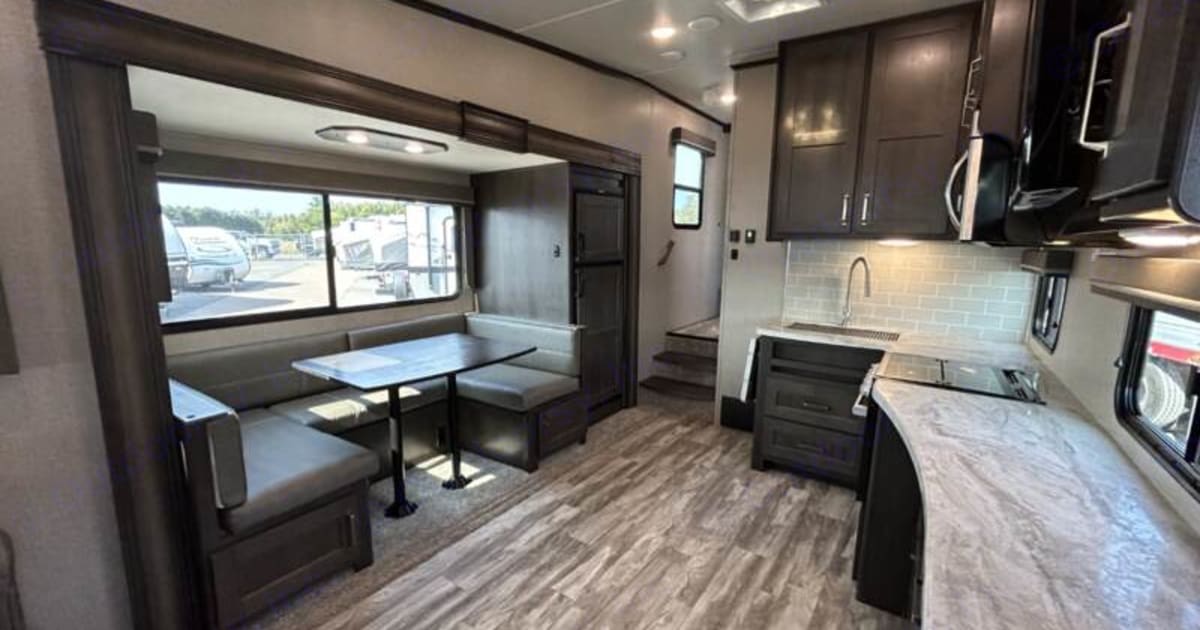 2021 Grand Design Reflection Fifth-wheel Rental in Chateau Richer, QC ...