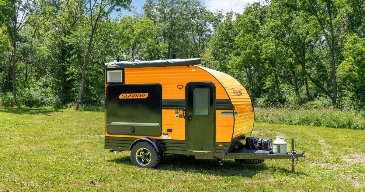 2024 Sunset Park & Rv Inc. sunray 139t Toy hauler Rental in Ephrata, PA ...