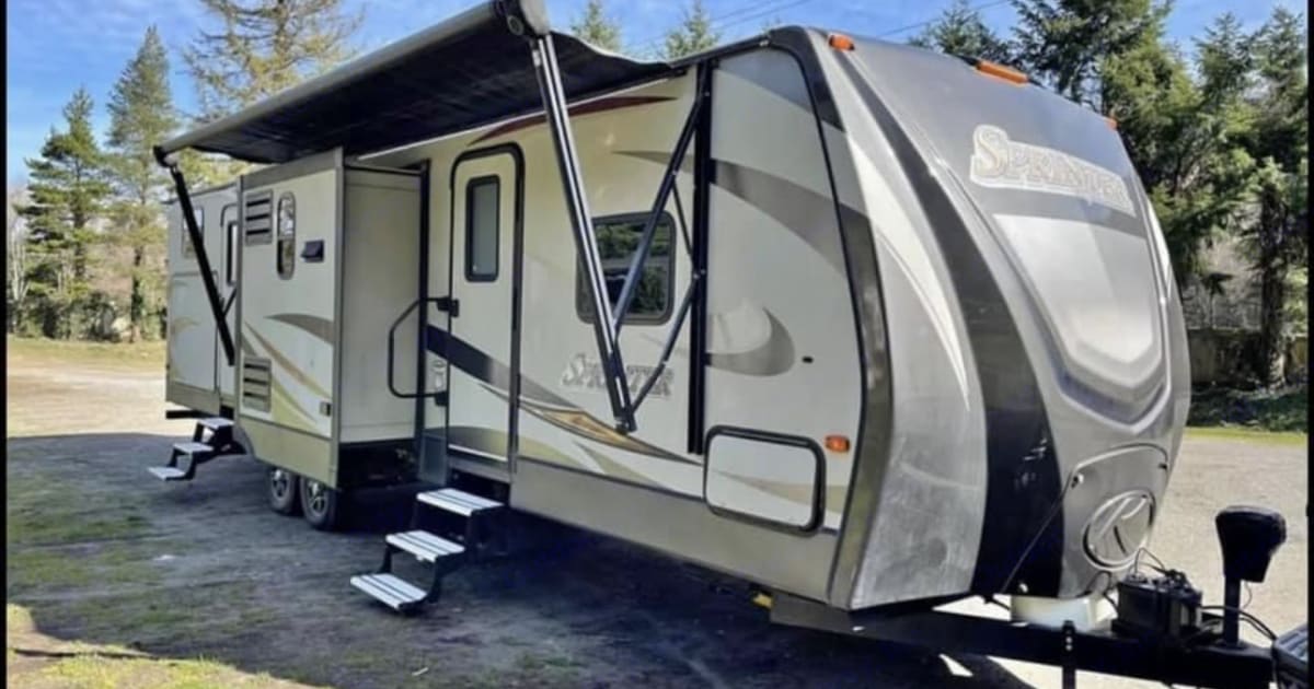 2017 Keystone RV Sprinter Limited Travel trailer Rental in Ephrata, WA ...