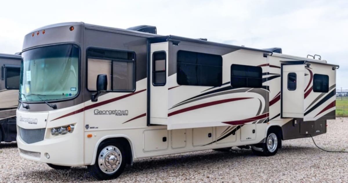 2016 Forest River Georgetown 364TS Class A Rental in Norco, CA | Outdoorsy