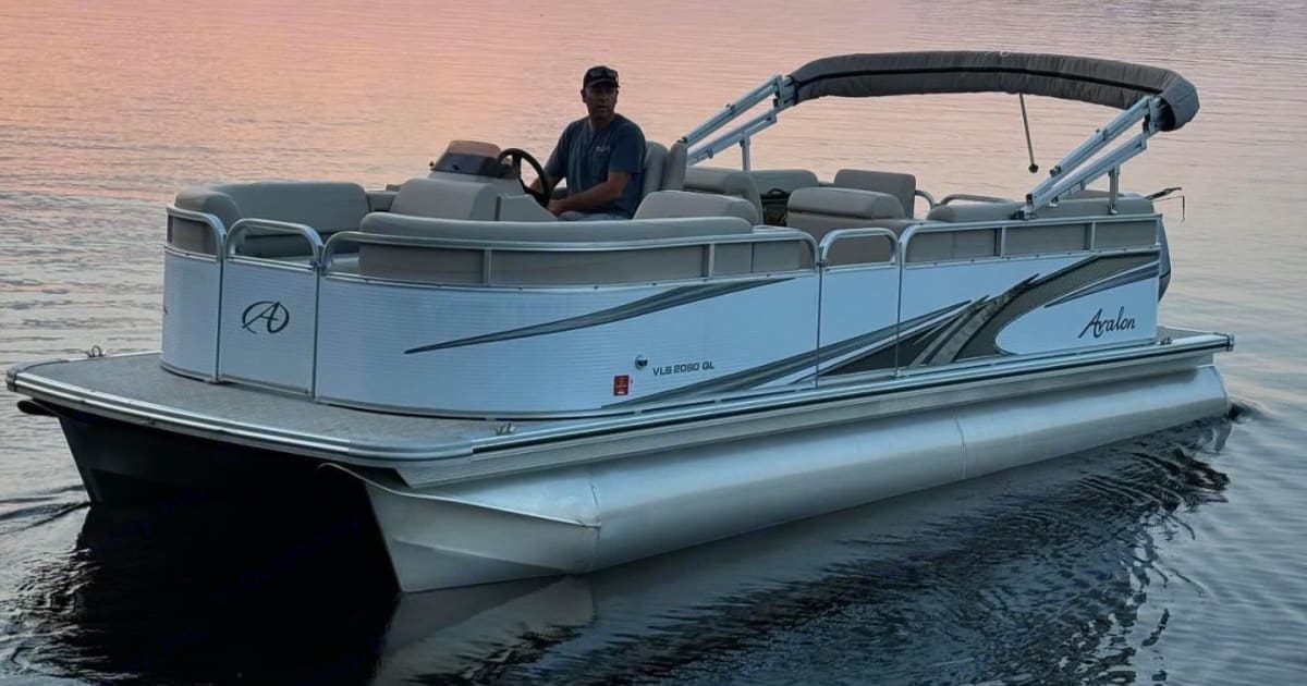 2021 Pontoon Boat Alvalon Other Rental in brewer, ME | Outdoorsy