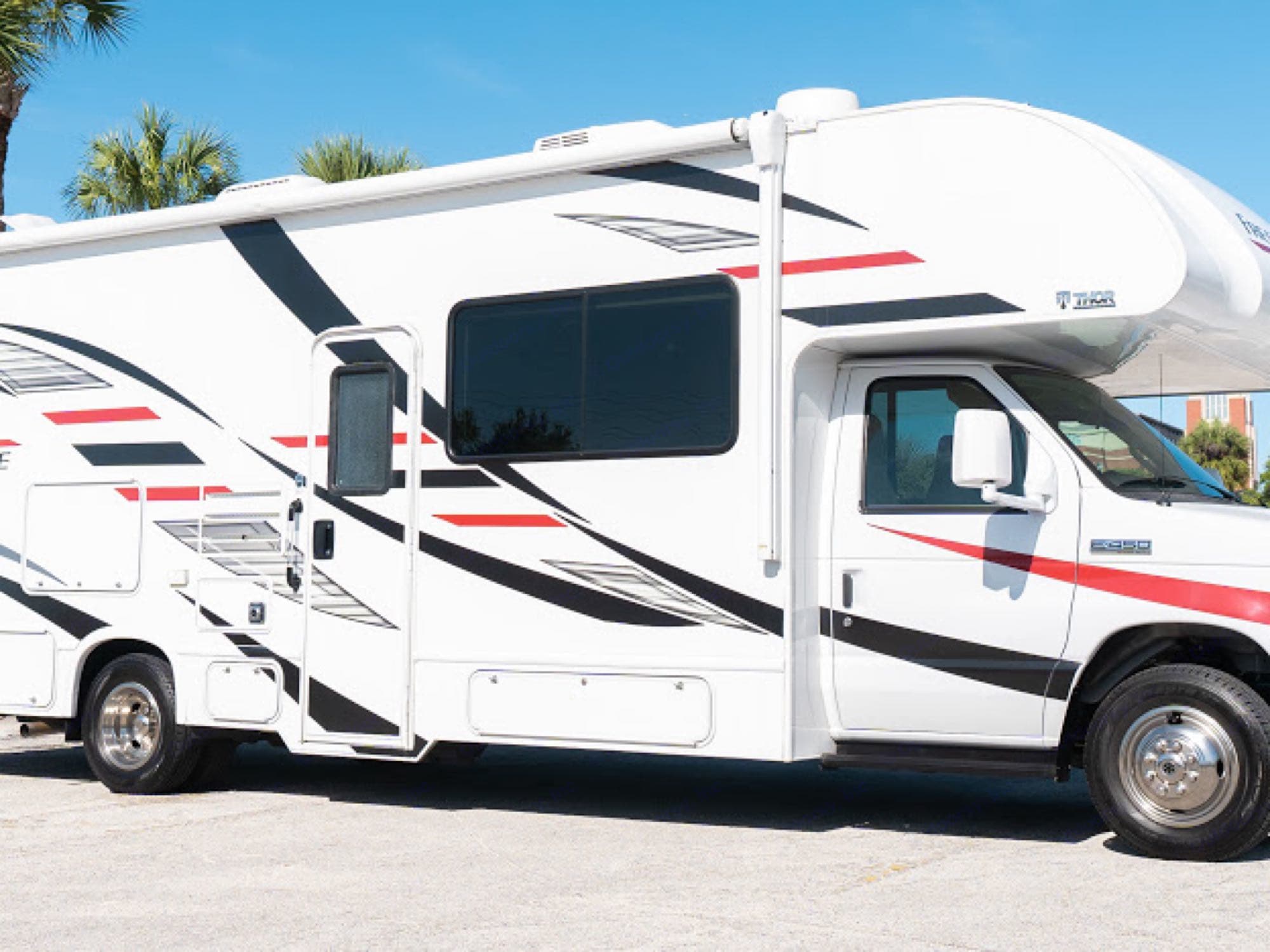 2020 Ford E450 Class C Rental in Kissimmee, FL | Outdoorsy