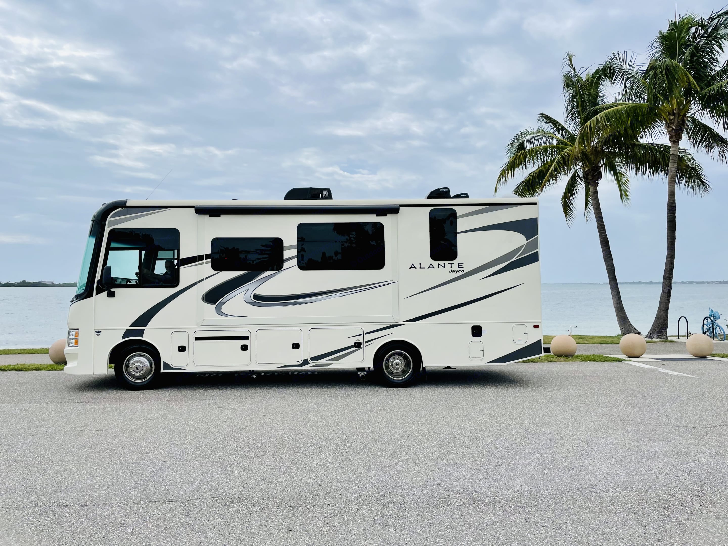 2021 Jayco Alante 26X Class A Rental in Punta Gorda, FL | Outdoorsy