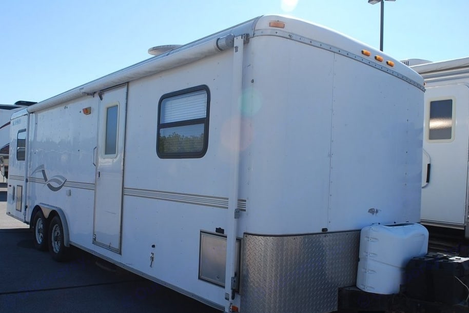 2002 Roadmaster Campmaster Travel Trailer Rental in Rochester, NY ...