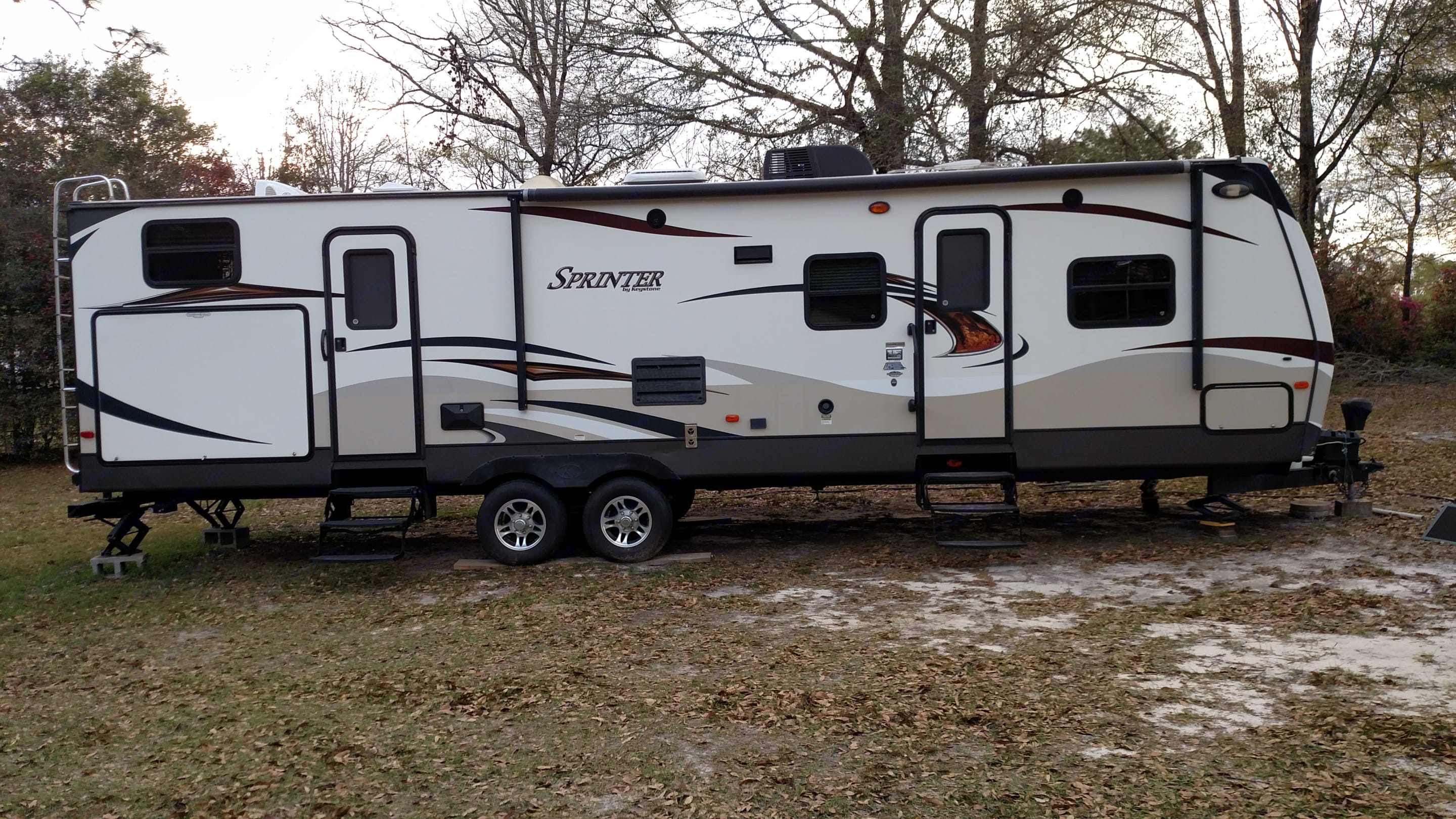 2013 Keystone Sprinter Trailer Rental in Laurel Hill, FL | Outdoorsy