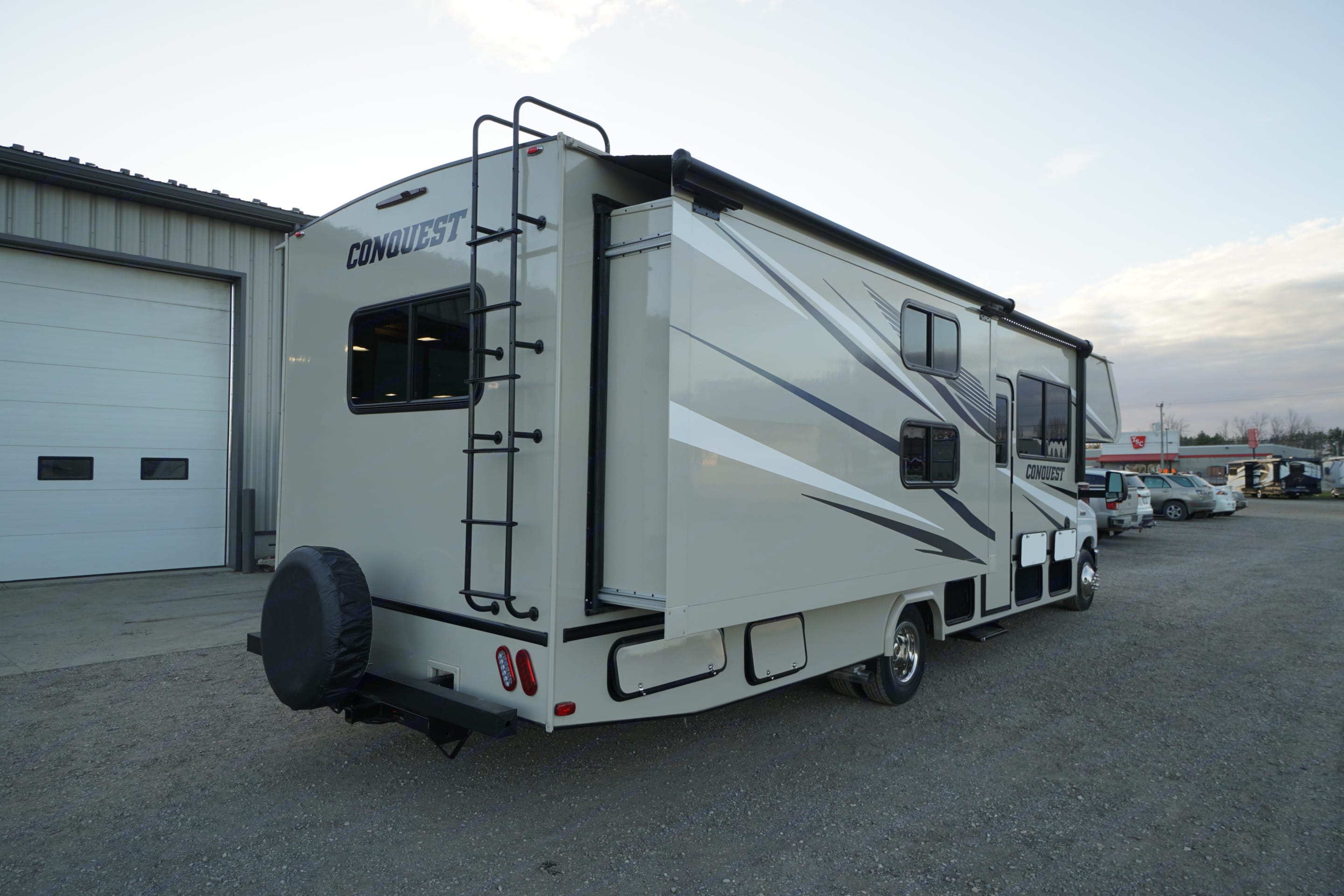 2022 Gulf Stream Conquest 63111 Class C Rental in Listowel, ON | Outdoorsy