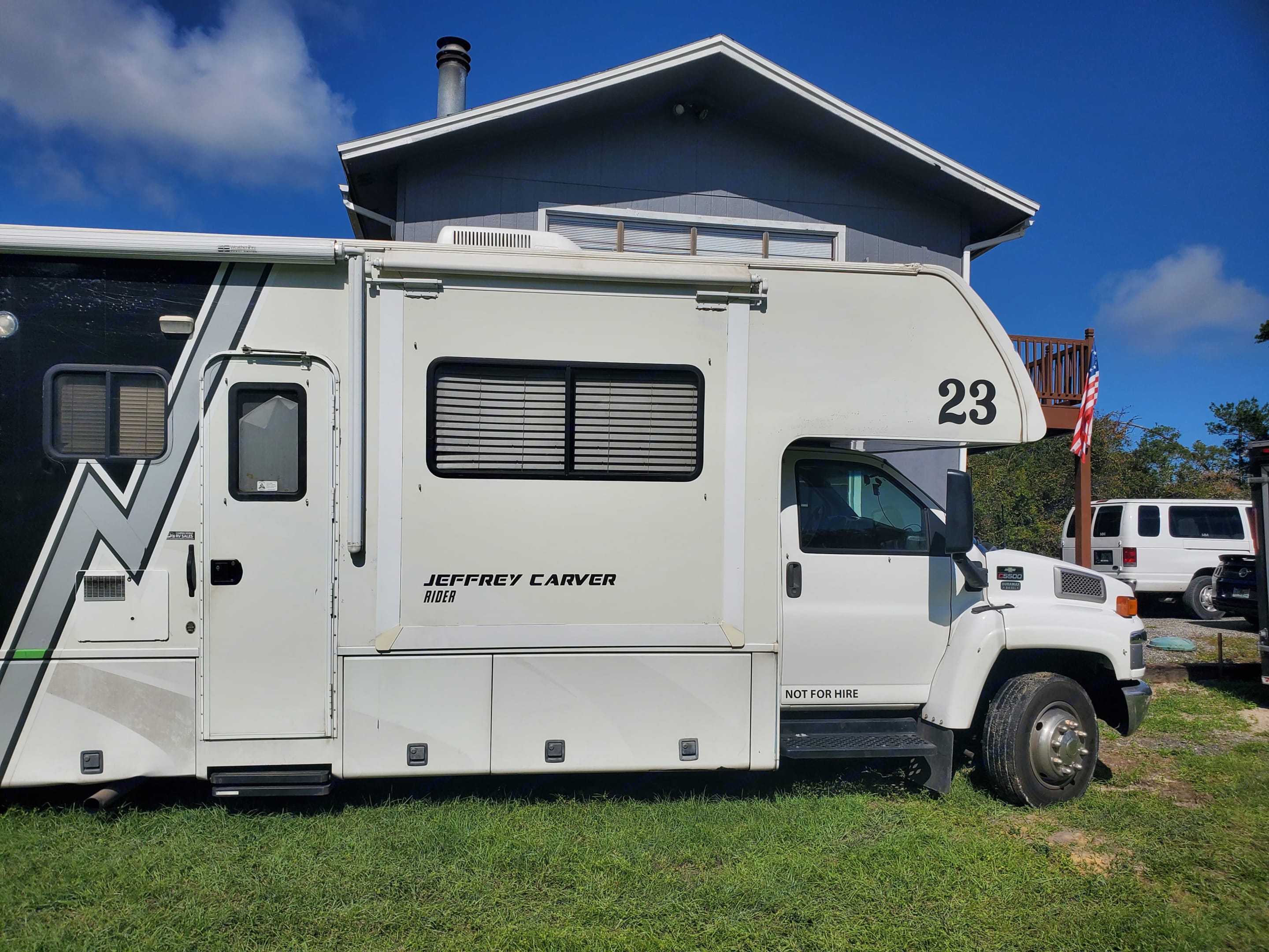 2006 Thor Motor Coach Four Winds Fun Mover Toy Hauler Rental in New ...