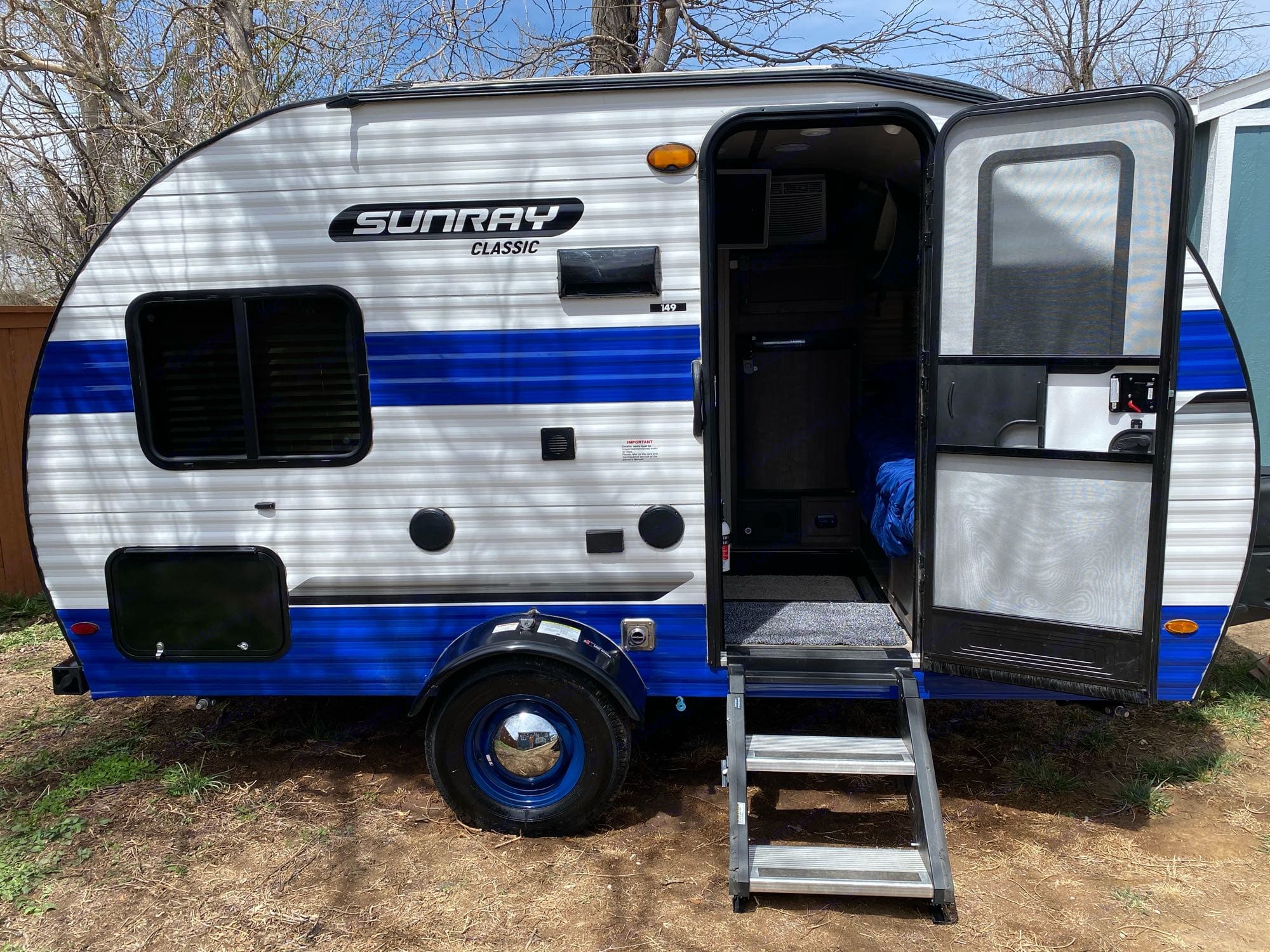 2021 Sunset Park & Rv Inc. Sunray 149 Travel Trailer Rental in Denver ...