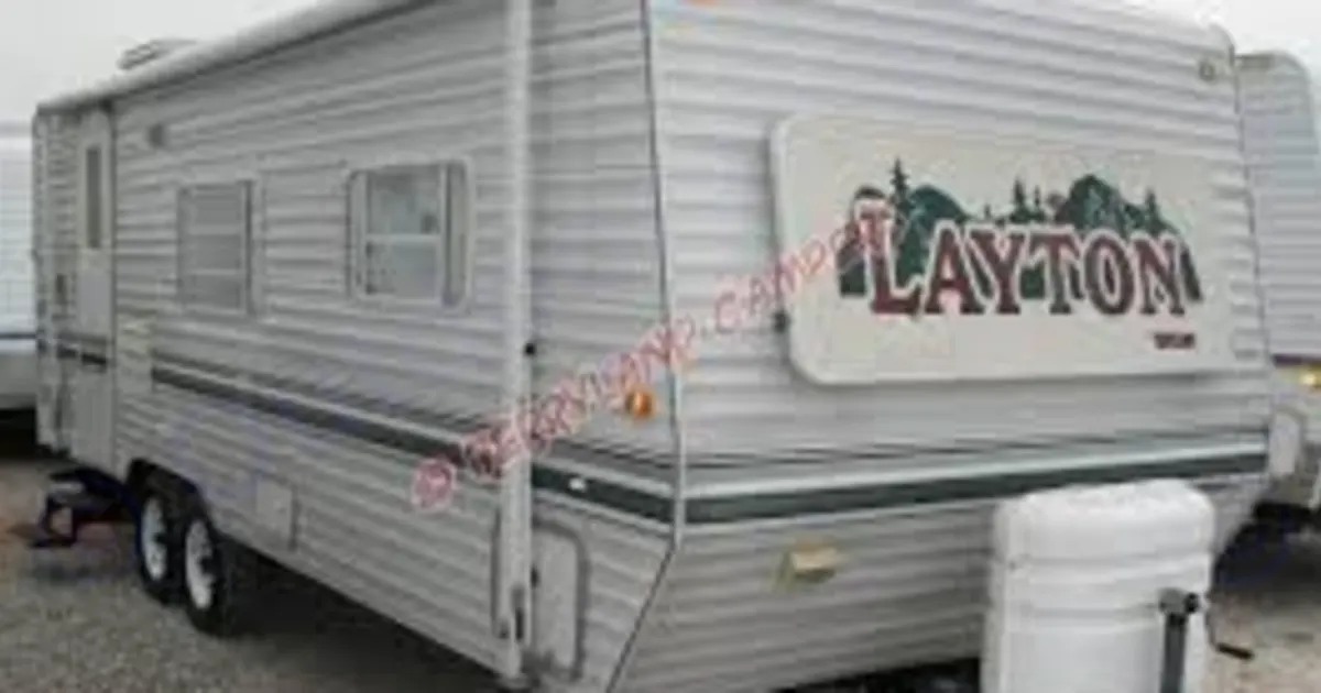 2001 Skyline Layton Travel trailer Rental in Milton, WV | Outdoorsy