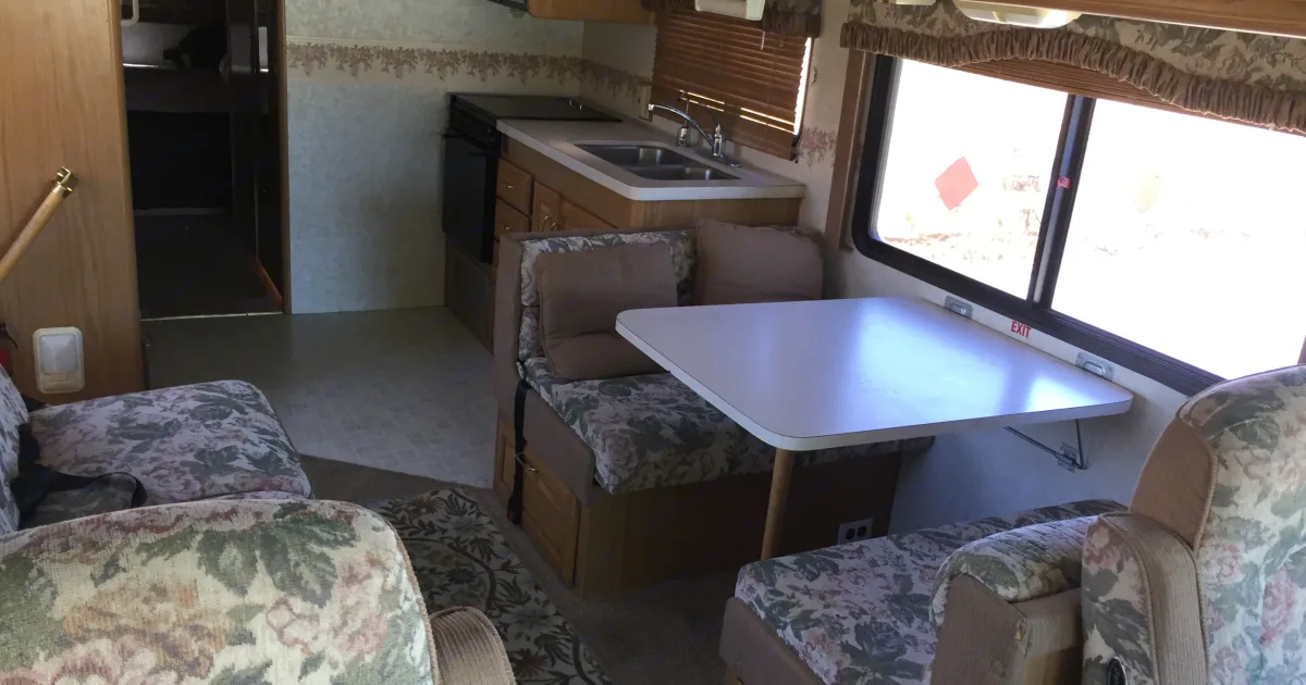 1998 fleet wood bounder Class A Rental in Gilroy, CA | Outdoorsy